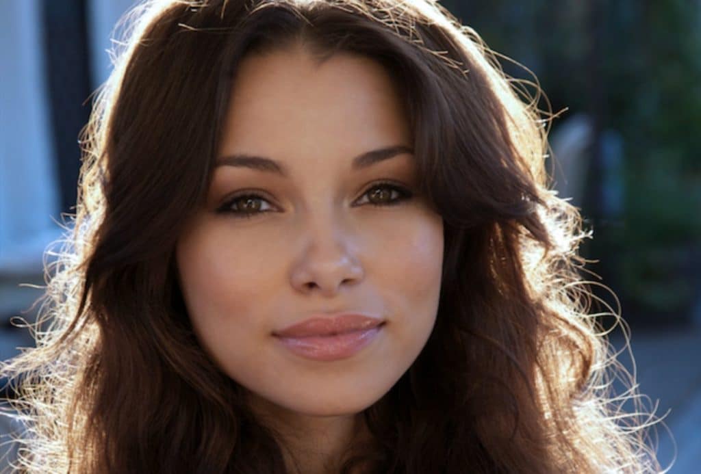 Adam “Edge” Copeland, Suzanne Cryer, & Jessica Parker Kennedy Join ...